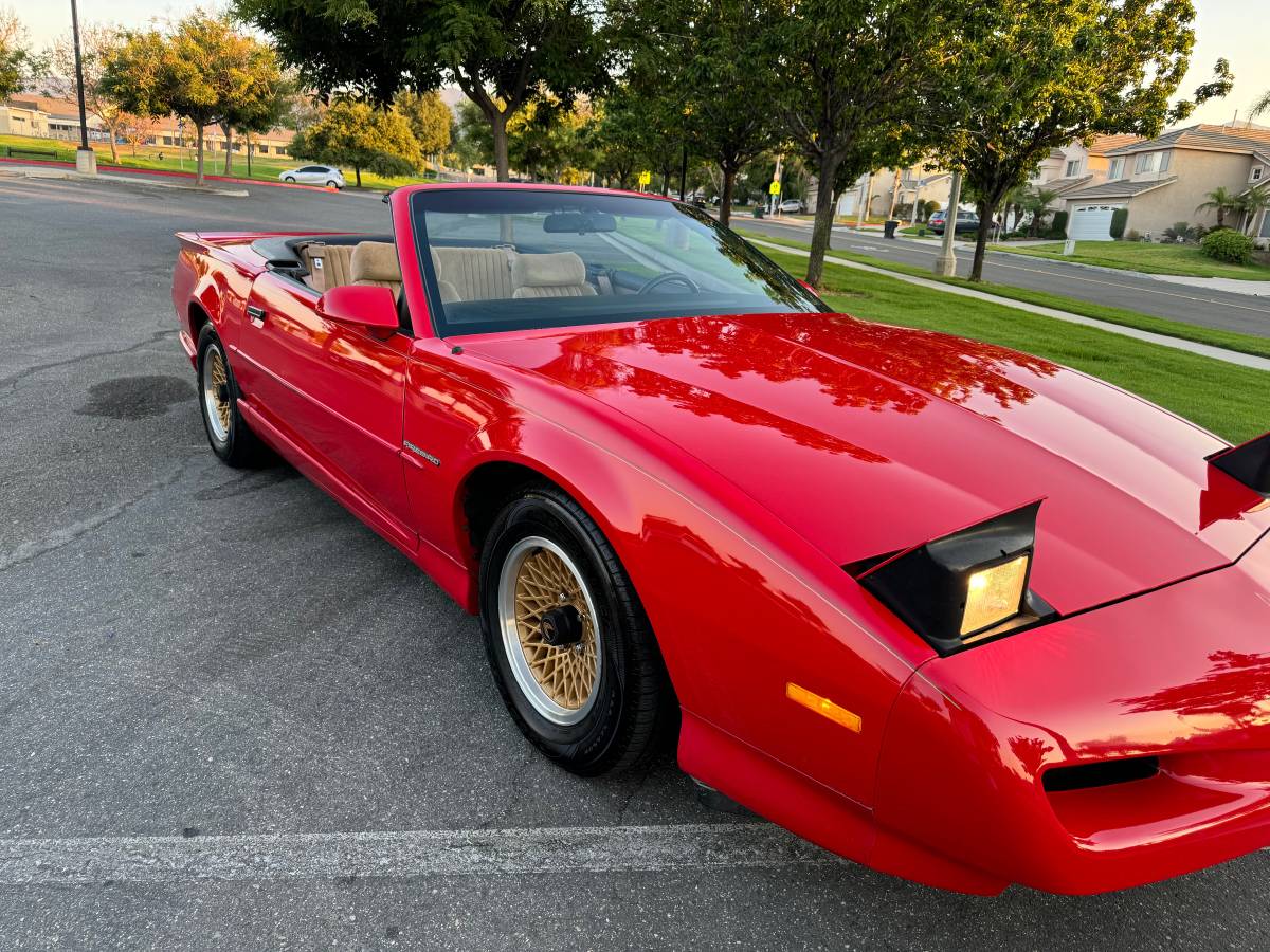 1992 Firebird Convertible | Import und Kauf von Fahrzeugen aus den USA